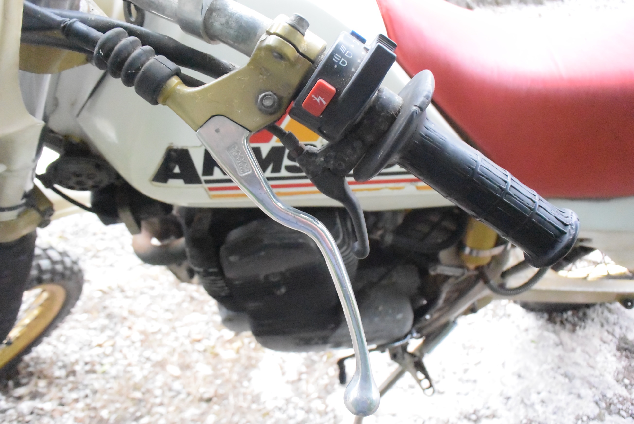 Lot 70 - 1983 Armstrong 500