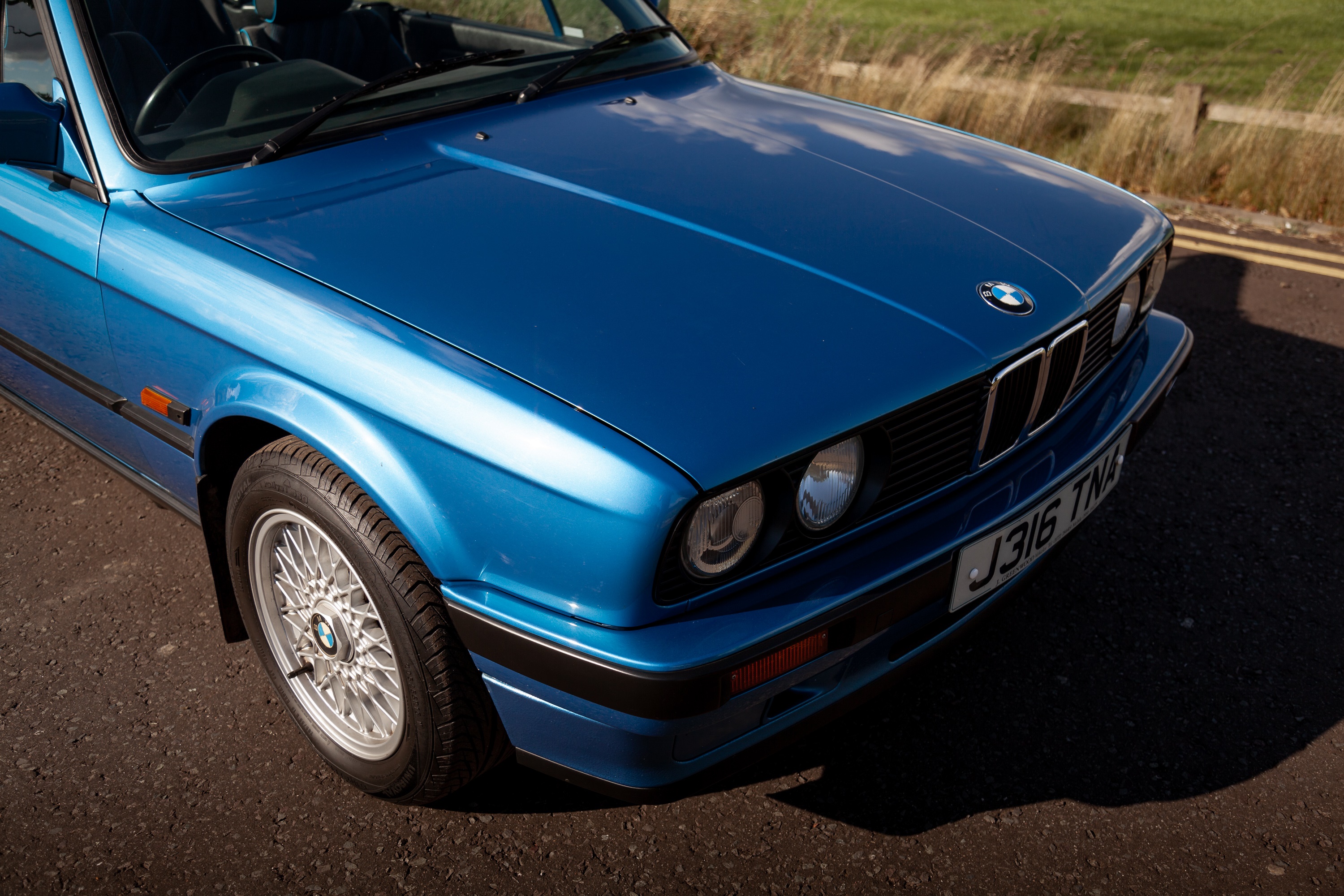 Lot 29 - 1992 BMW 318i Convertible Motorsport 'Design