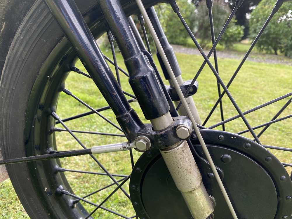 Lot 106 - 1928 Scott Super Squirrel