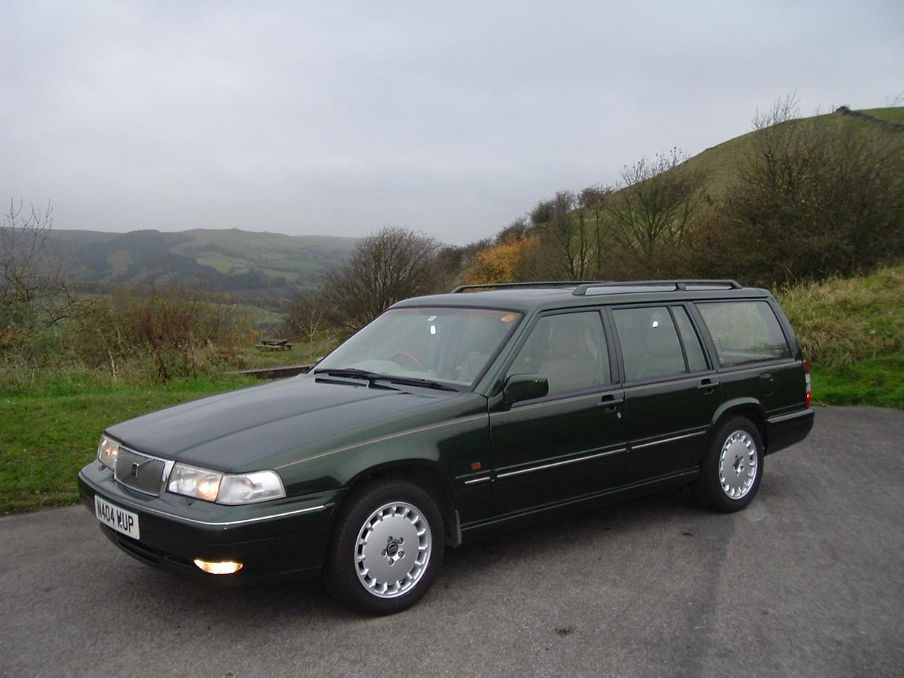 Lot 32 - 1996 Volvo 960 3.0 24v Estate