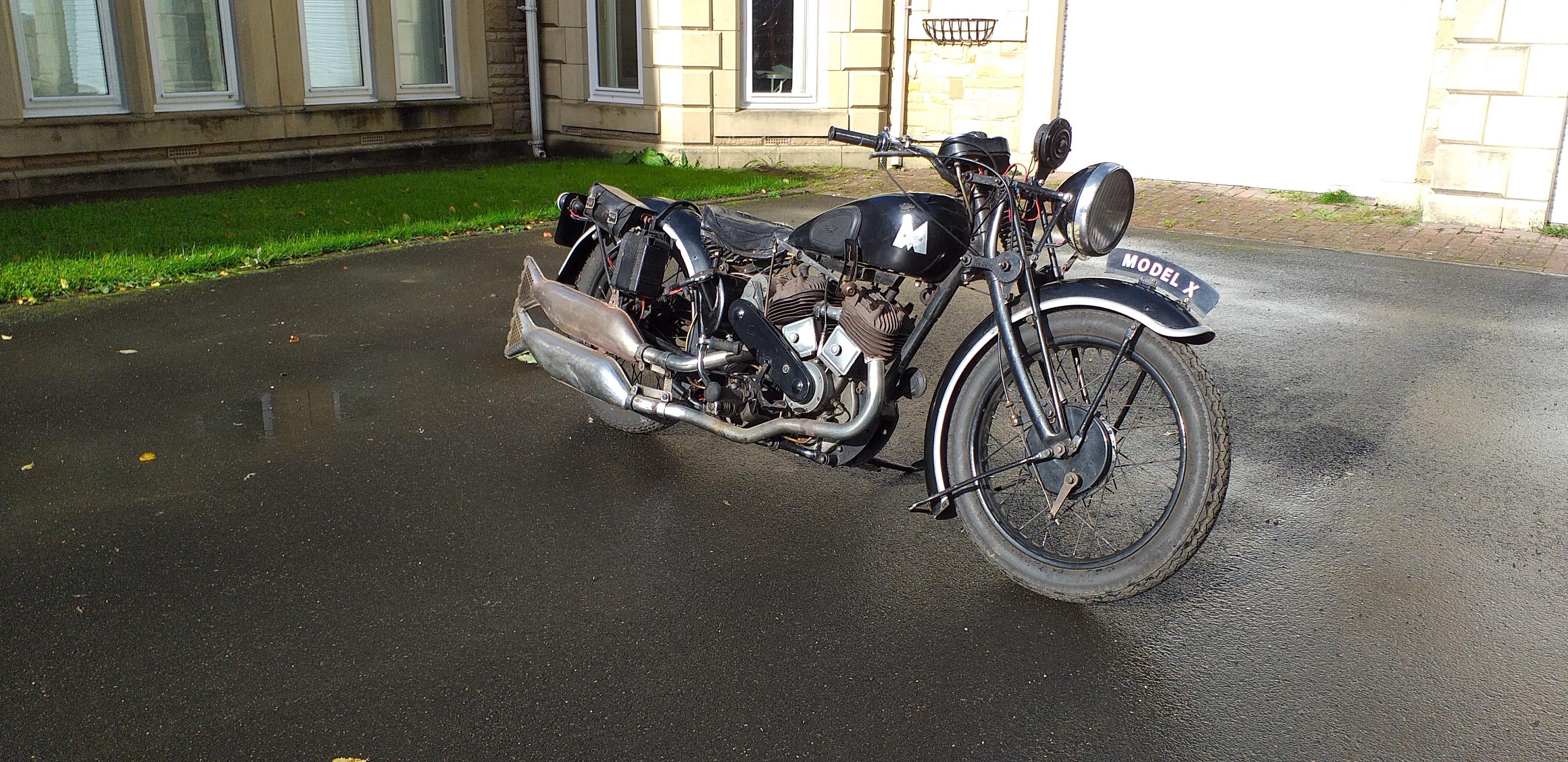 Lot 163 - 1932 Matchless Model X