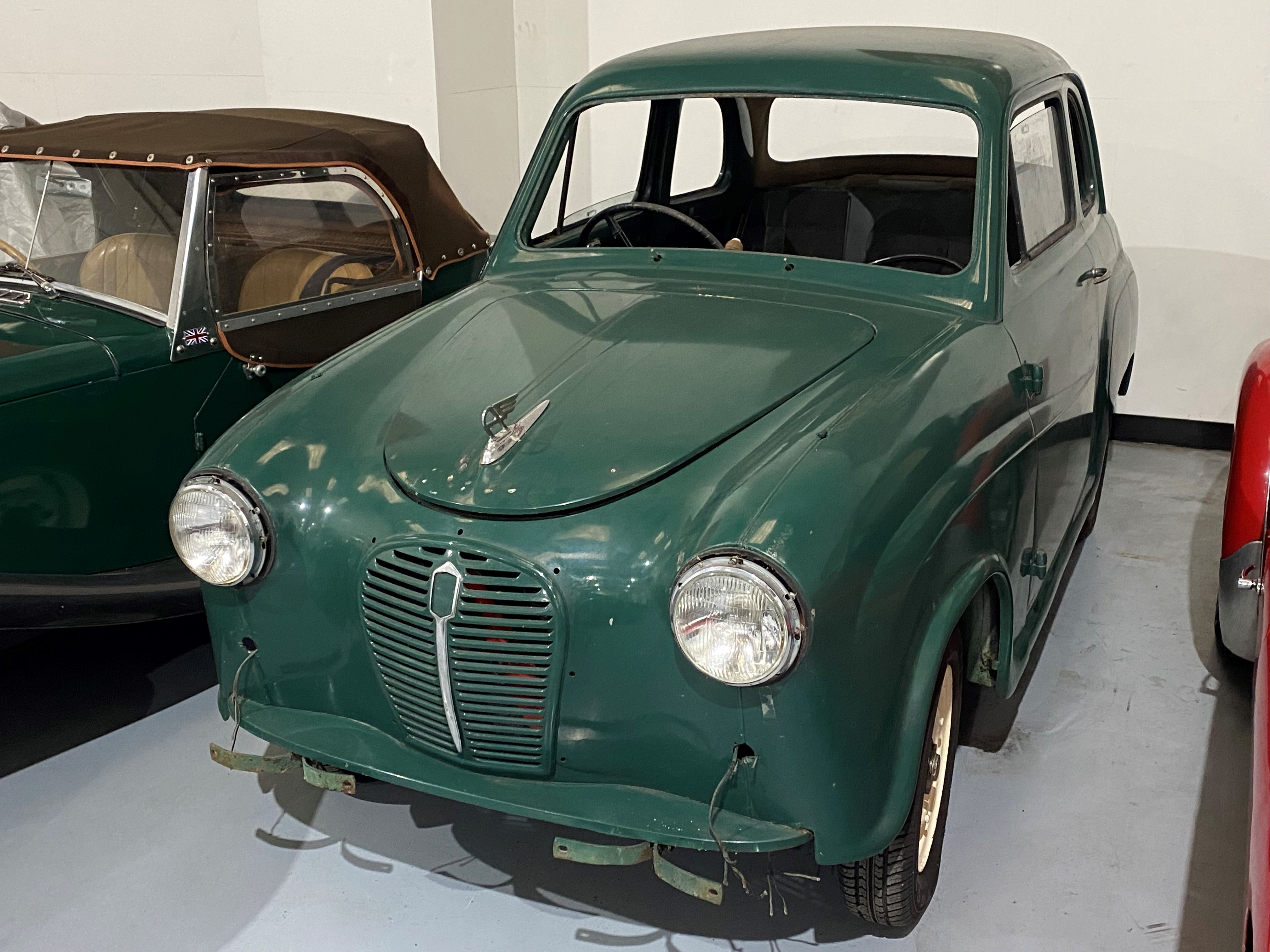 Lot 327 - 1957 Austin A35 Saloon