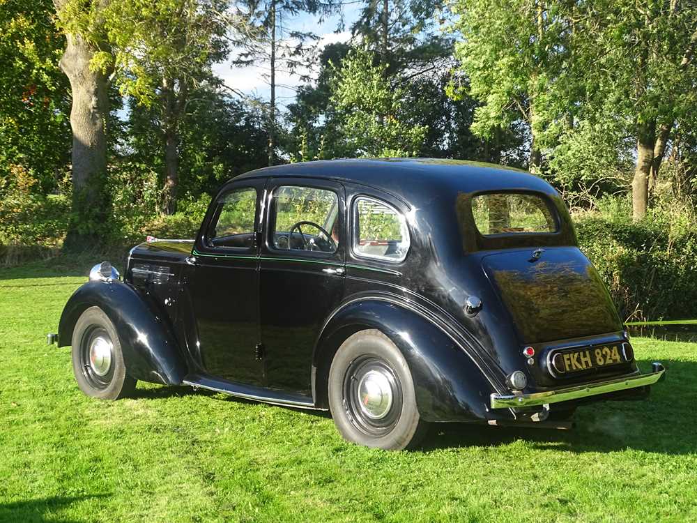 Lot 1 - 1939 Standard Flying 12