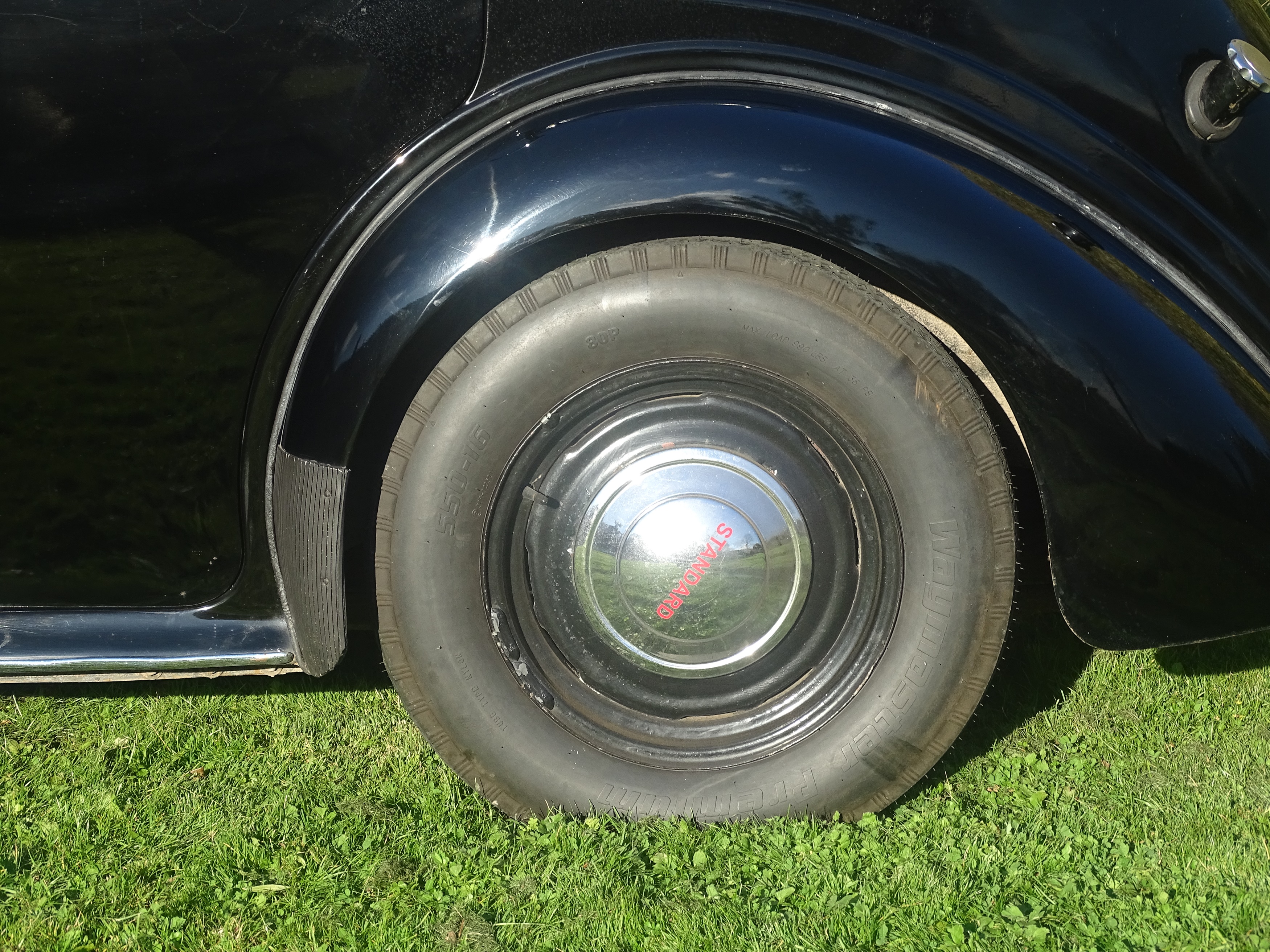 Lot 1 - 1939 Standard Flying 12