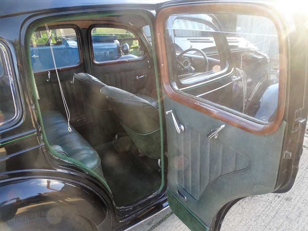 Lot 1 - 1939 Standard Flying 12