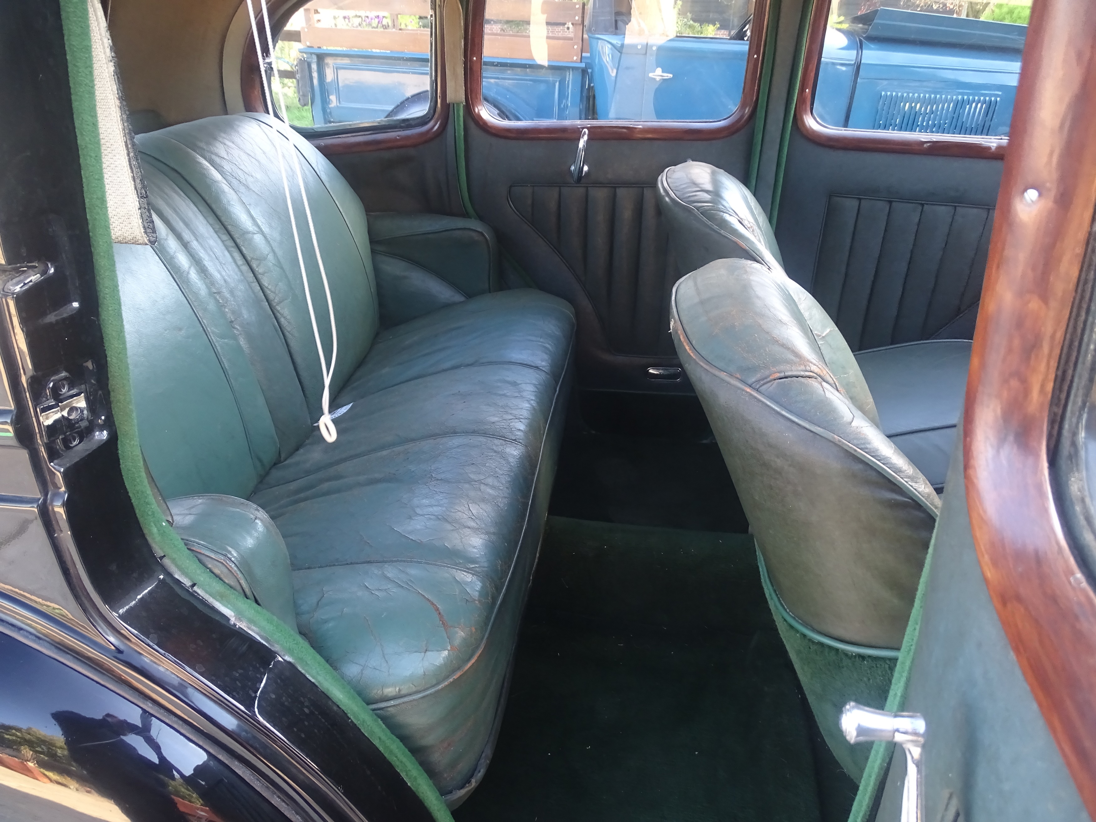 Lot 1 - 1939 Standard Flying 12