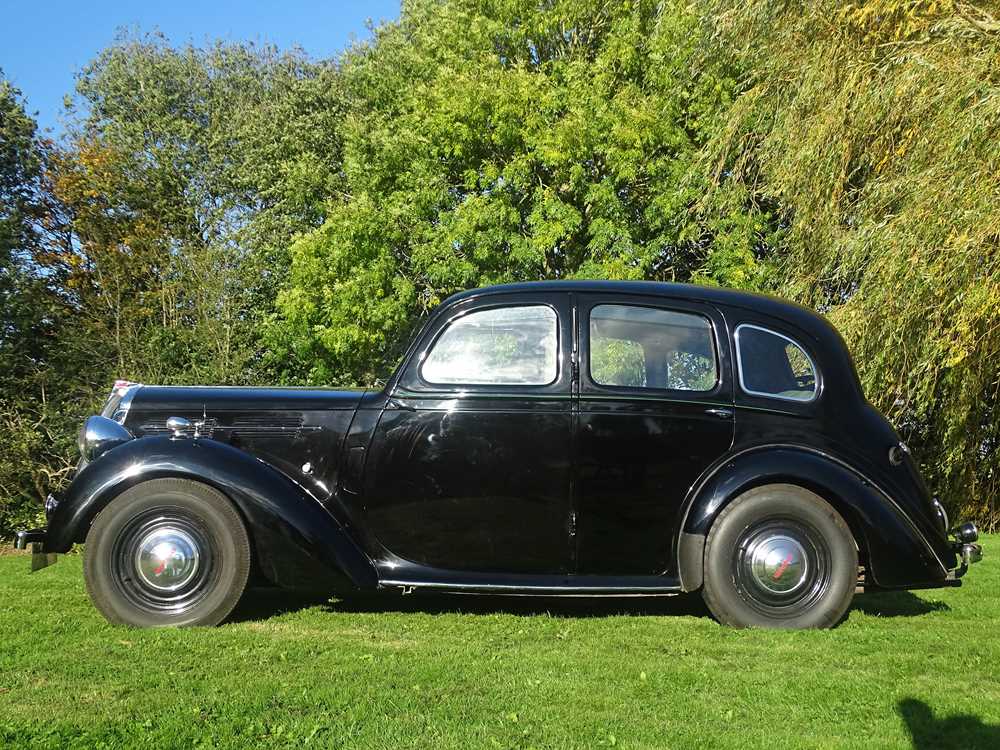 Lot 1 - 1939 Standard Flying 12
