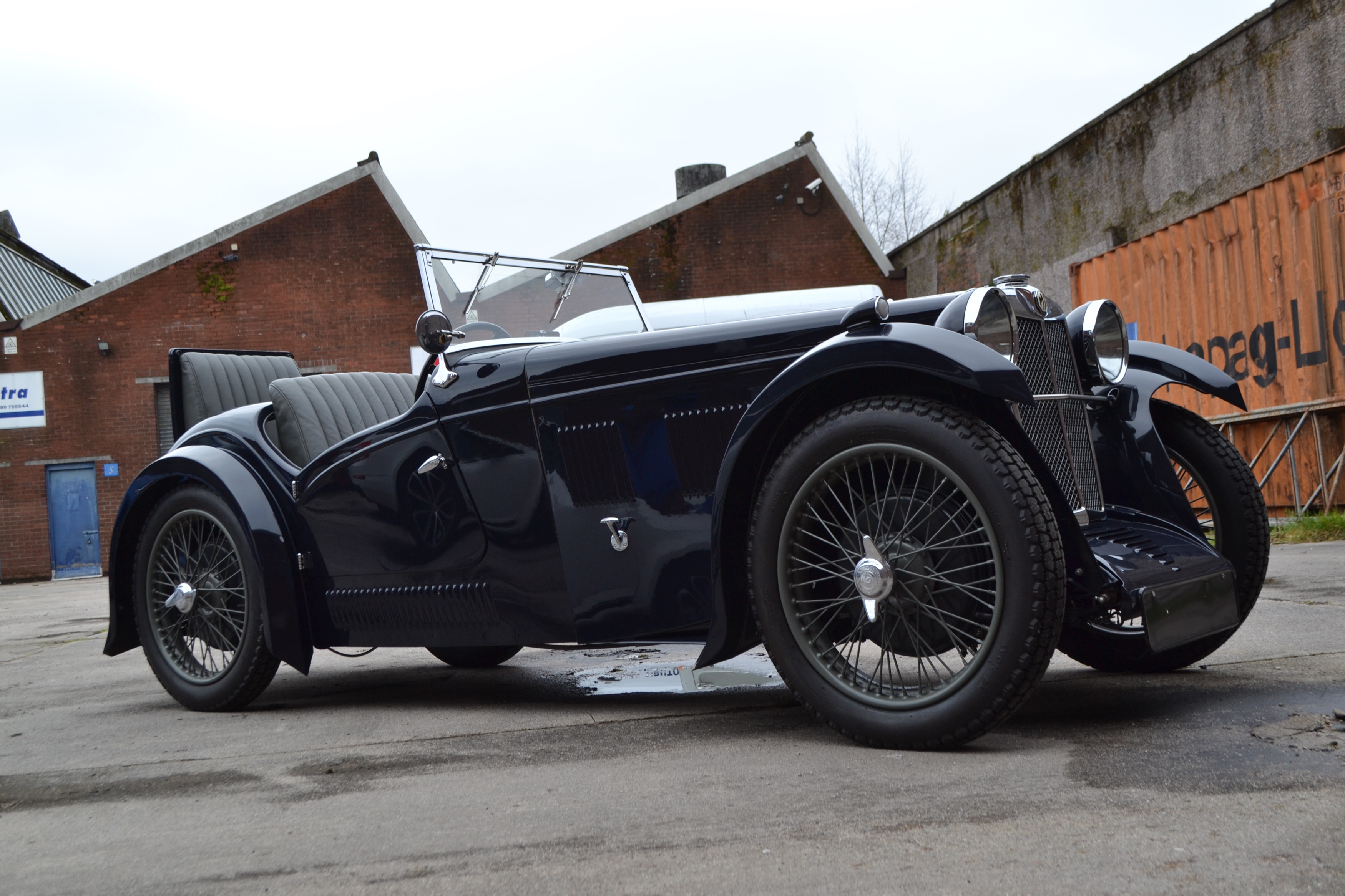 Lot 324 - 1932 MG F-Type Magna Stiles 'Threesome