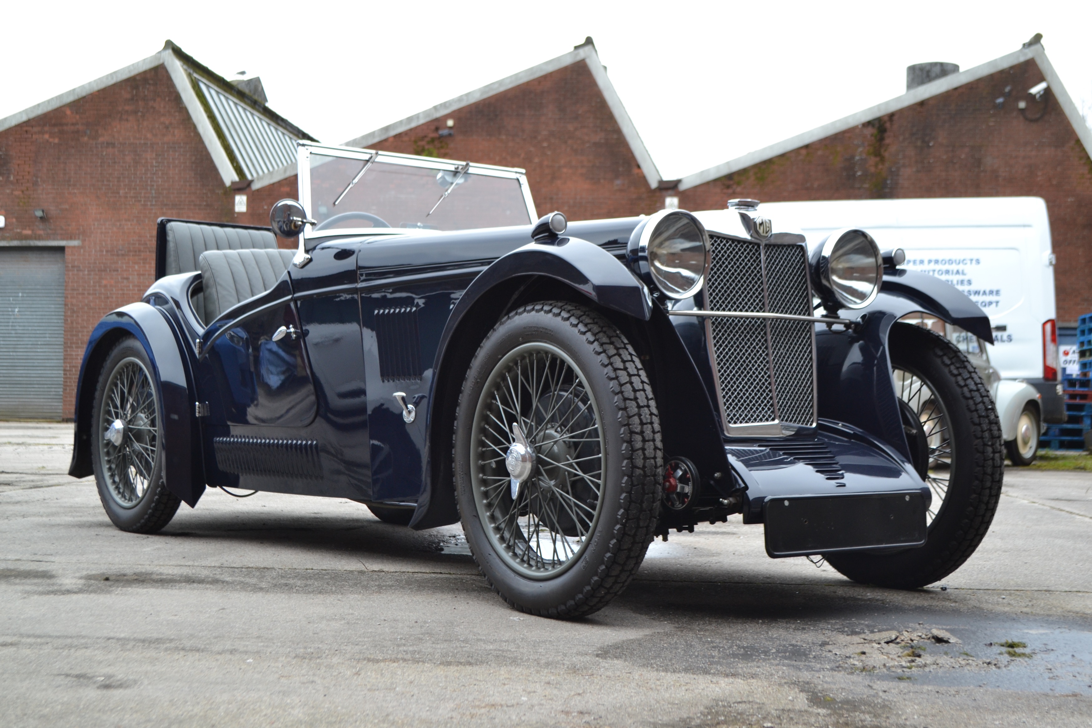 Lot 324 - 1932 MG F-Type Magna Stiles 'Threesome