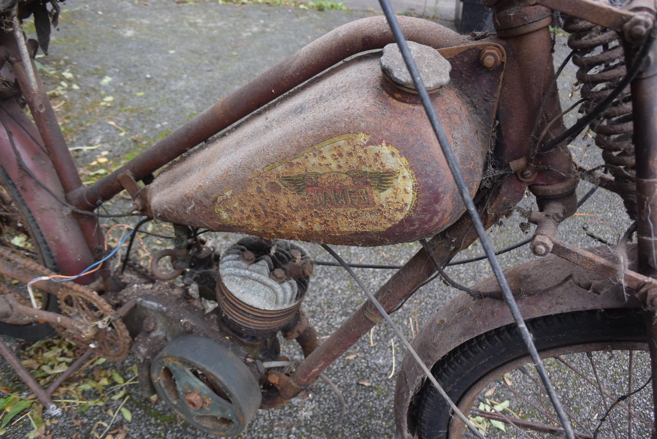 Lot 200 - c1950 James Autocycle
