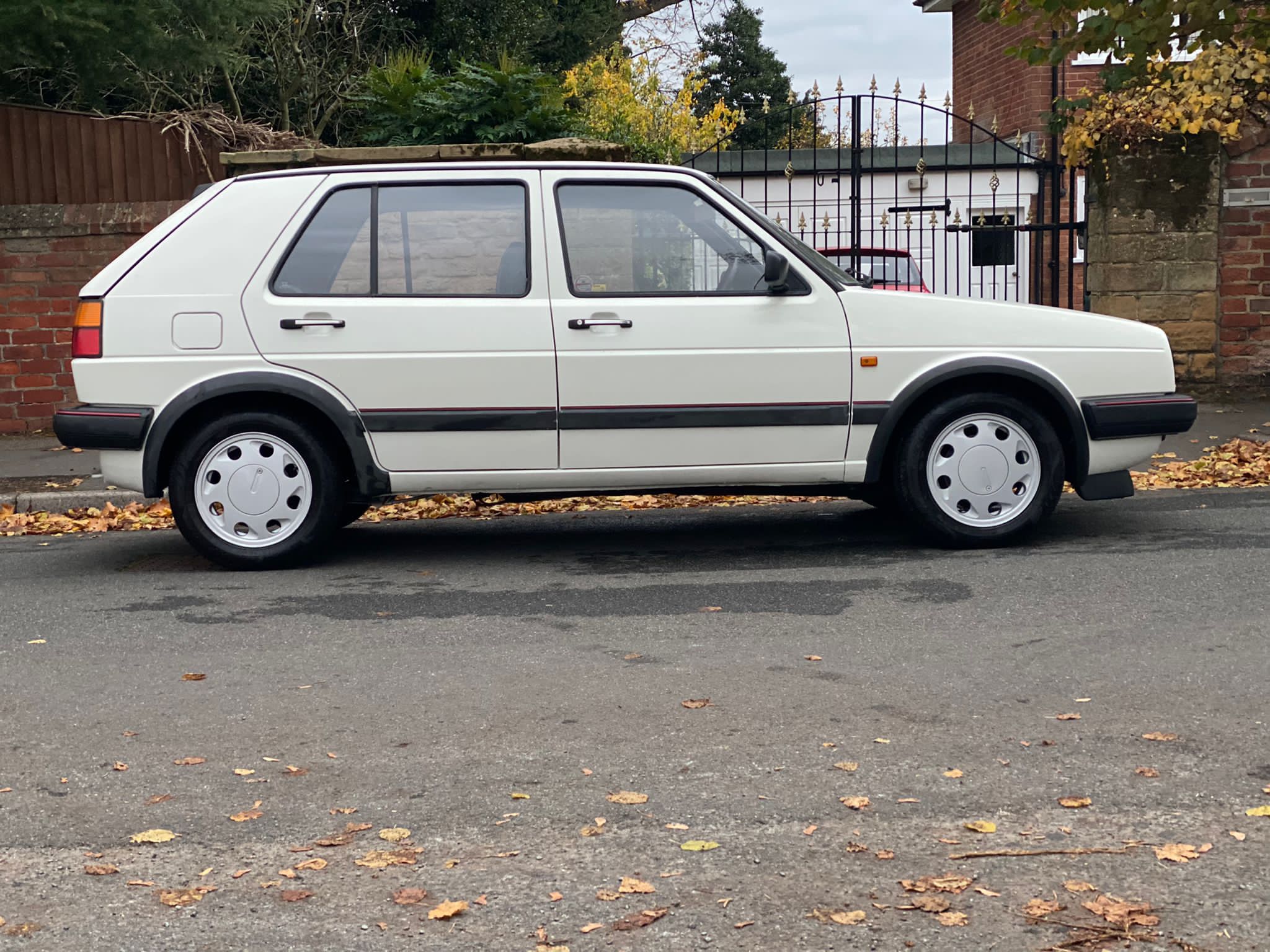 Lot 317 - 1989 Volkswagen Golf GTi Mk2