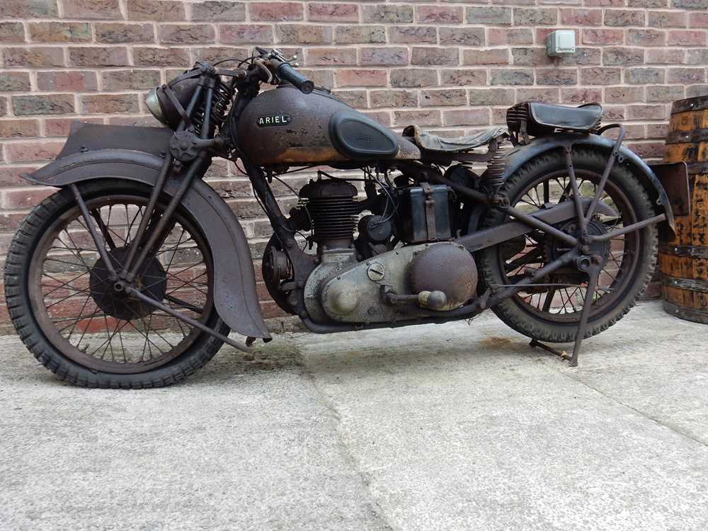 Lot 213 - 1937 Ariel VB 600 Deluxe