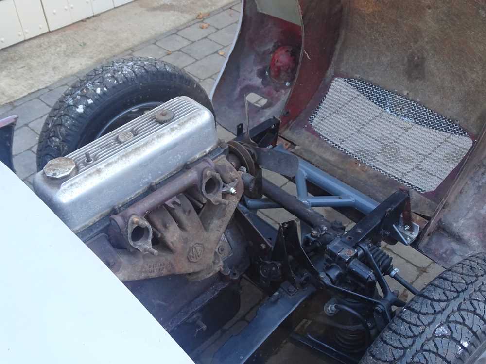 Lot 28 - c.1954 Peel P1000