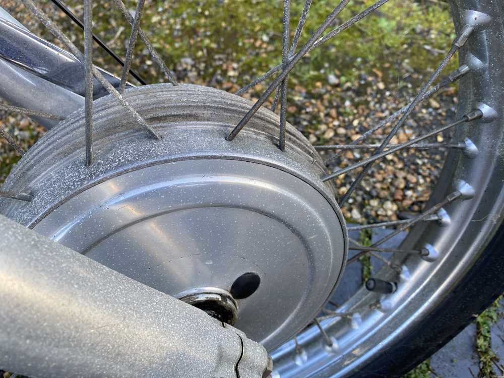 Lot 320 - 1955 Matchless G3LS