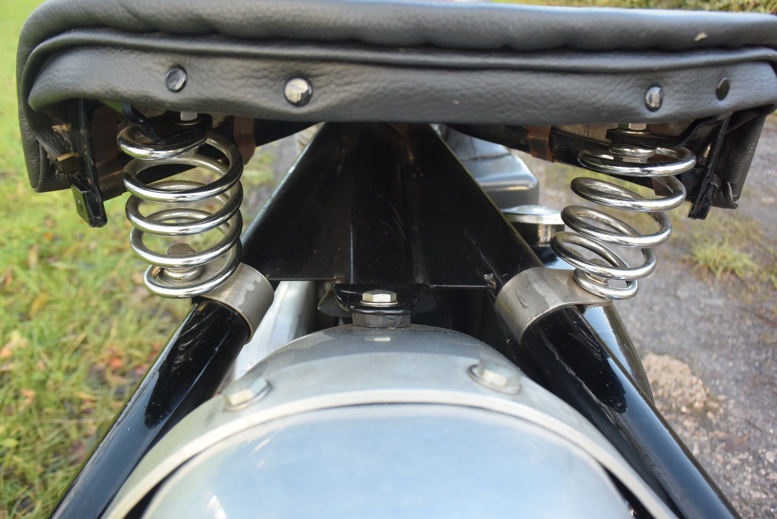 Lot 276 - 1958 Ariel HT5 Trials