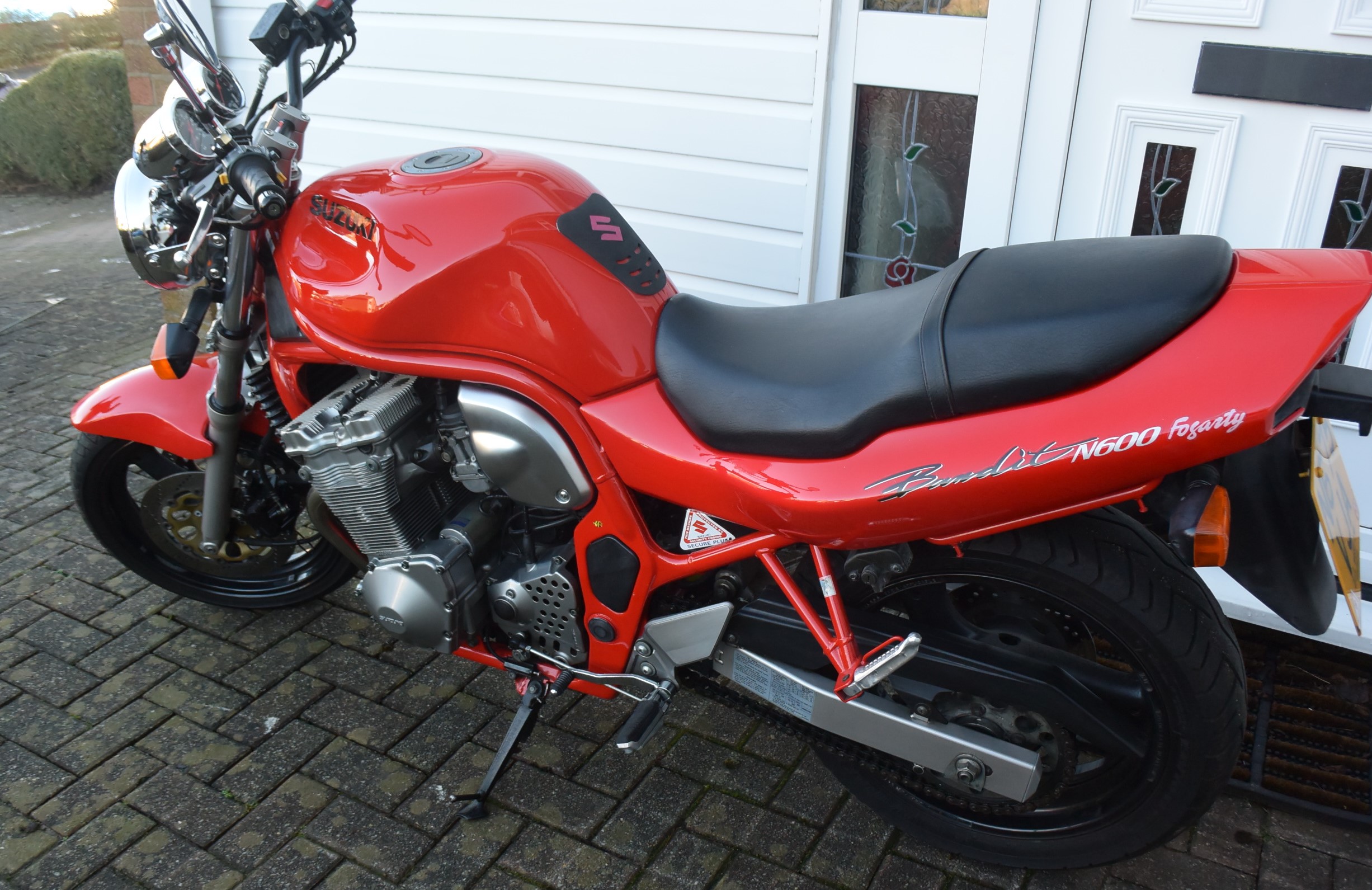 Lot 241 - 1995 Suzuki Bandit 600