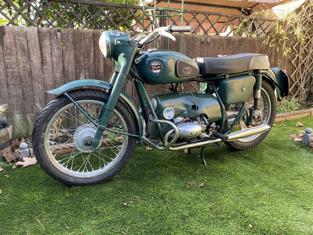 Lot 208 - 1958 Velocette Valiant