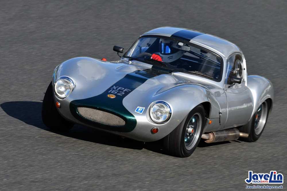Lot 86 - 1998 Dare Ginetta G4