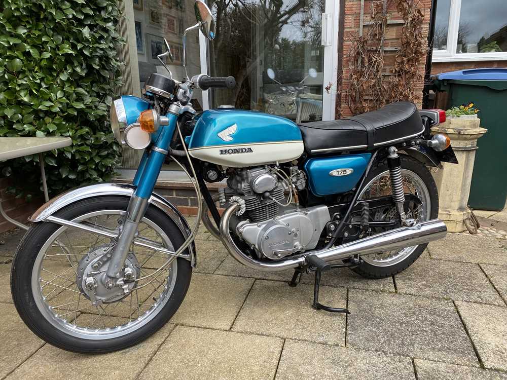 Lot 201 - 1971 Honda CB 175