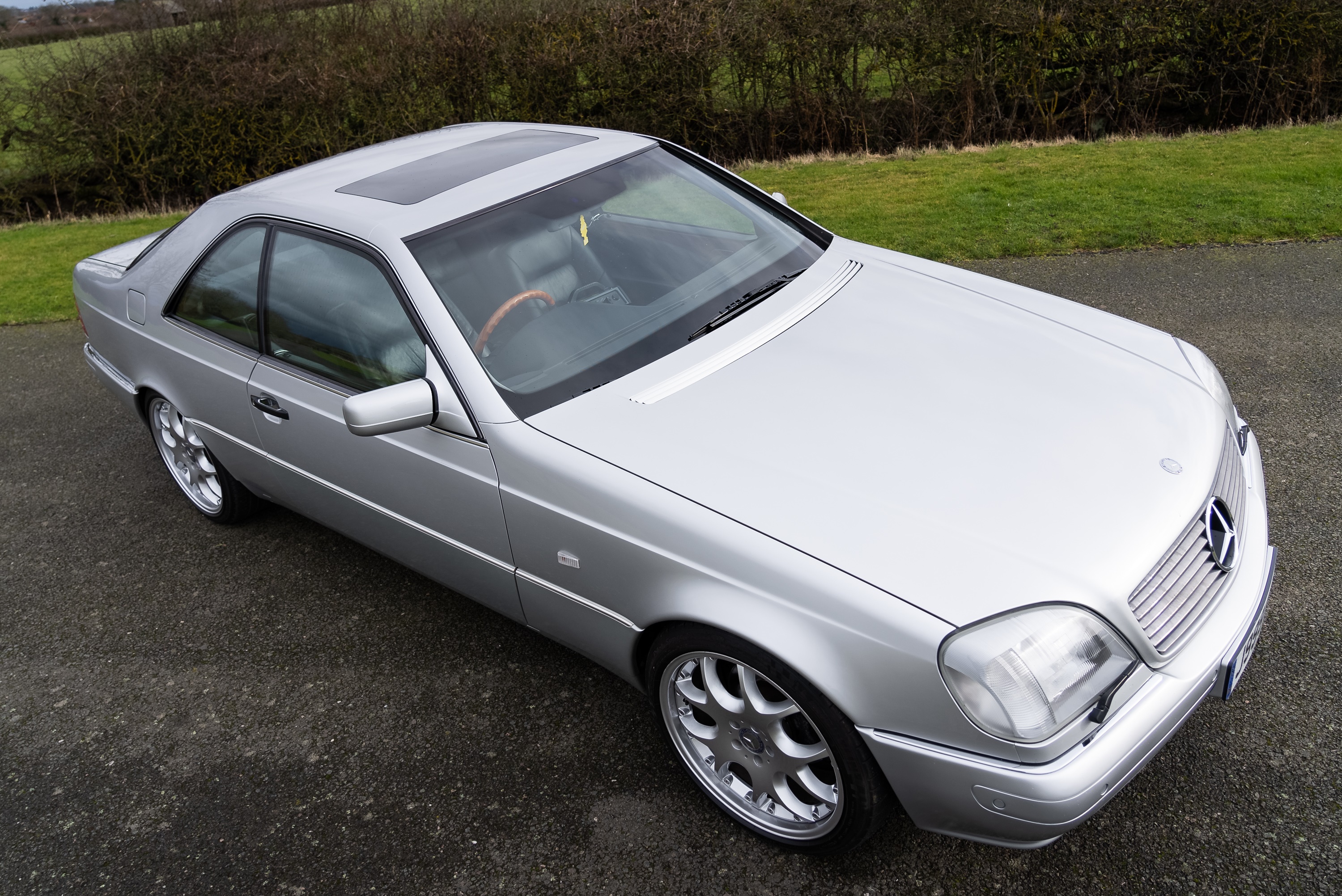 Lot 6 - 1998 Mercedes-Benz CL500