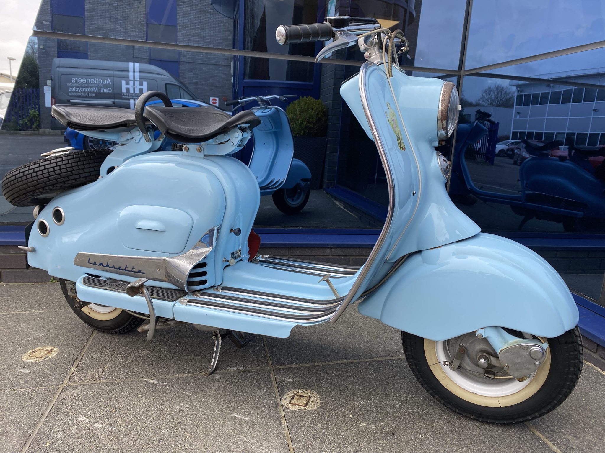 Lot 135 - 1954 Lambretta LD125