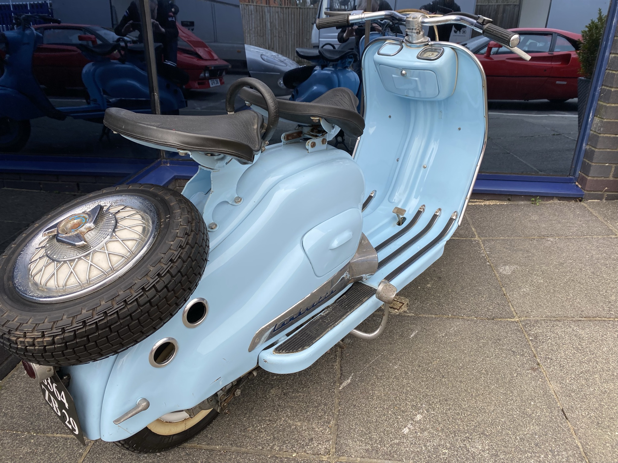 Lot 135 - 1954 Lambretta LD125