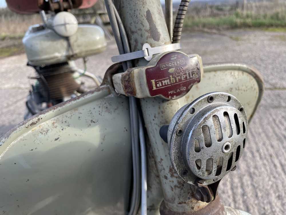 Lot 117 - 1953 Lambretta Model E