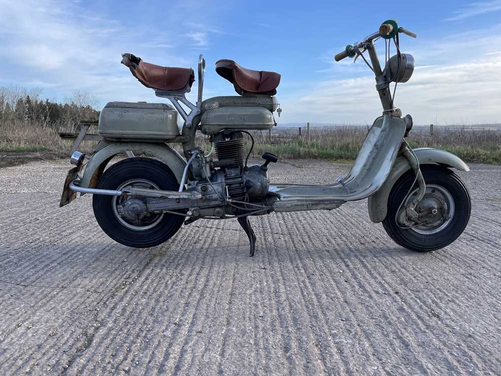 Lot 117 - 1953 Lambretta Model E