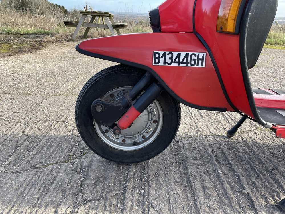 Lot 113 - 1982 Lambretta Serveta Lince 200