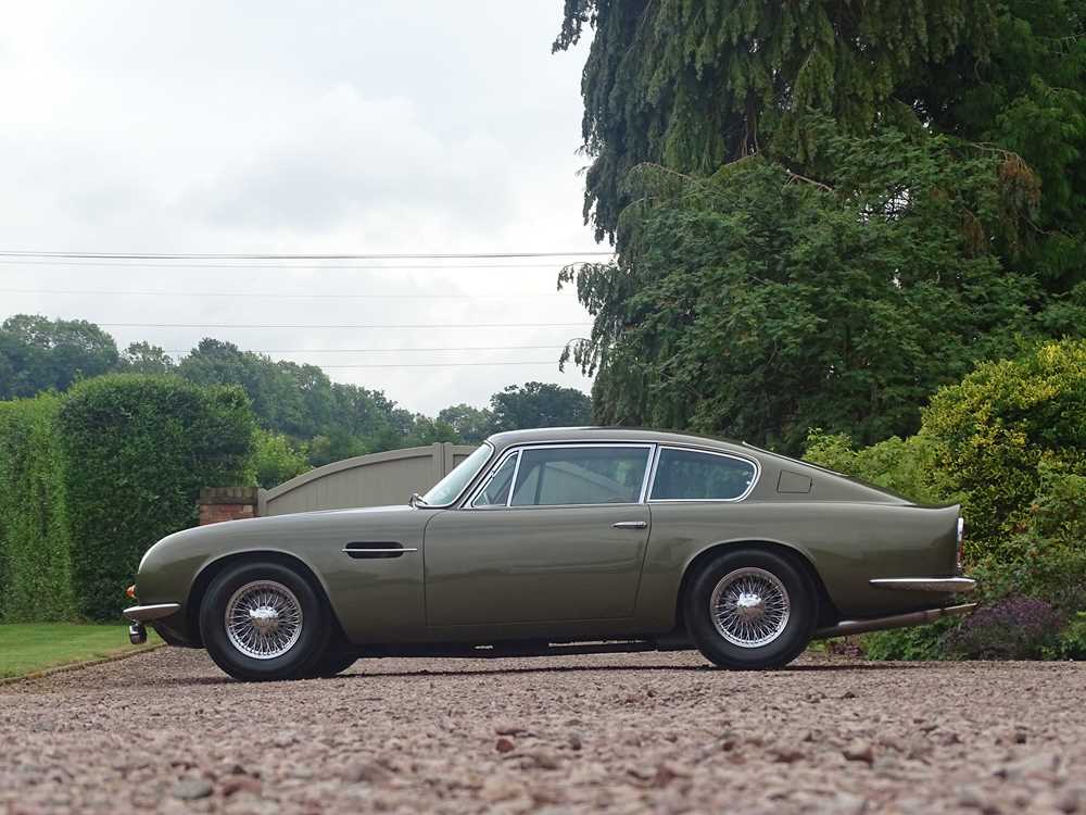 Lot 76 - 1971 Aston Martin DB6 Mk2