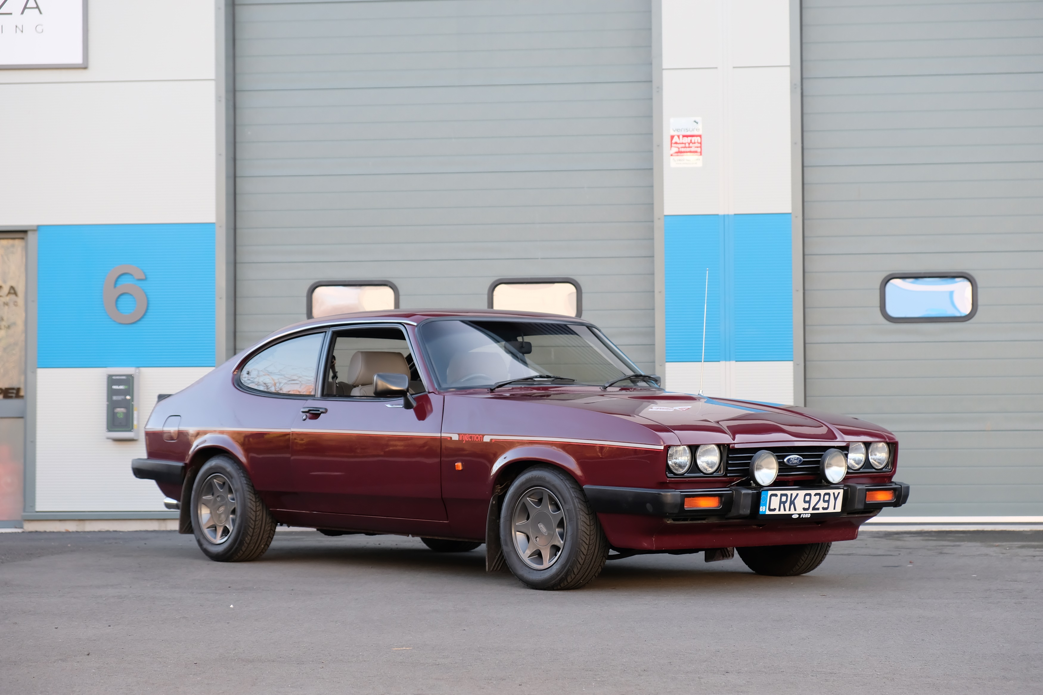 Lot 27 - 1983 Ford Capri 2.8 Injection