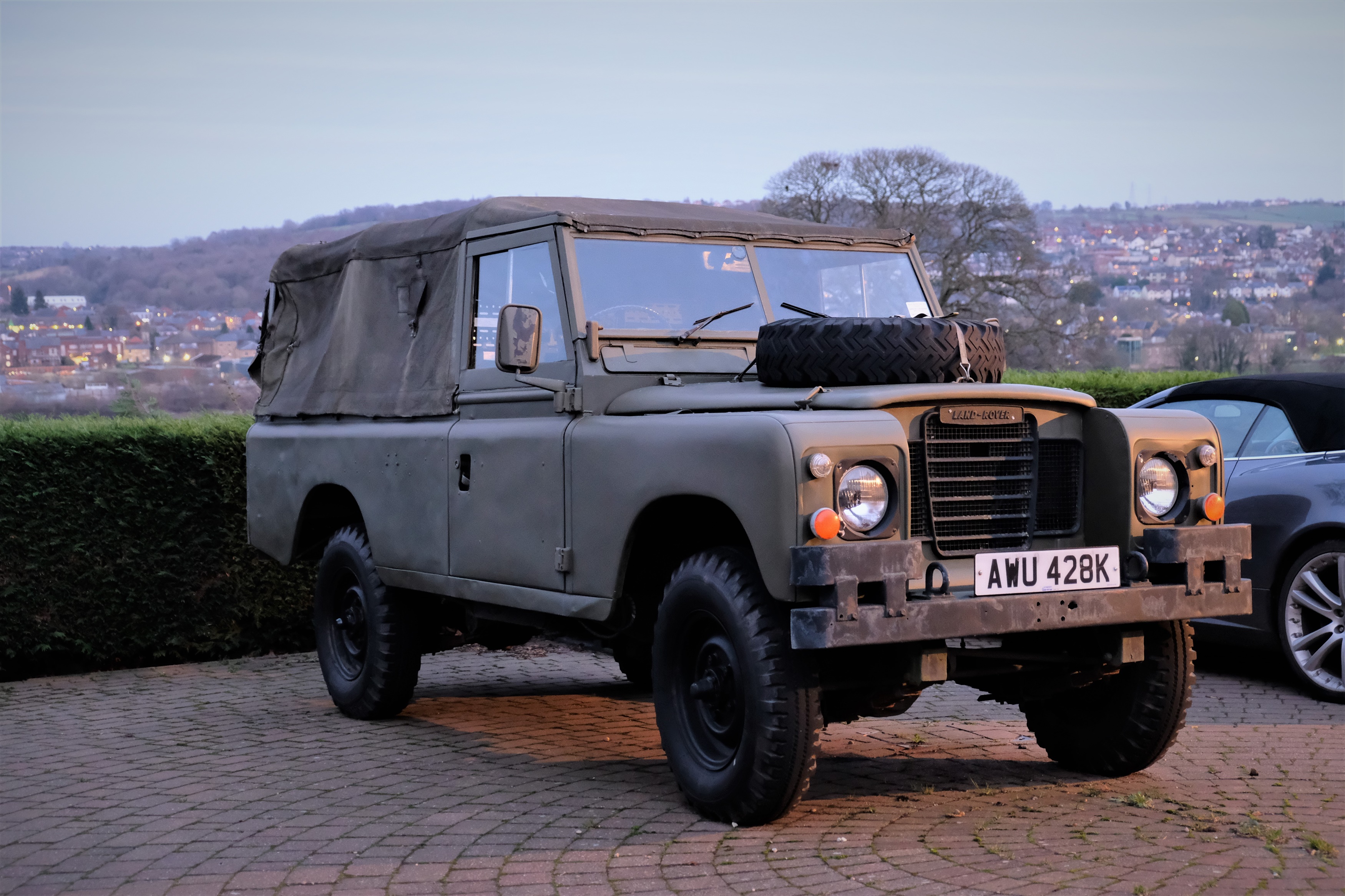 Lot 10 - c.1972 Land Rover Series IIA 109