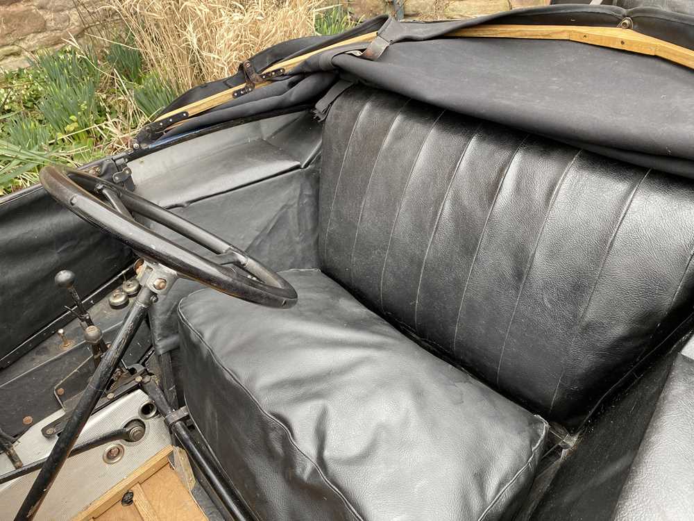 Lot 294 - 1924 Scott Sociable