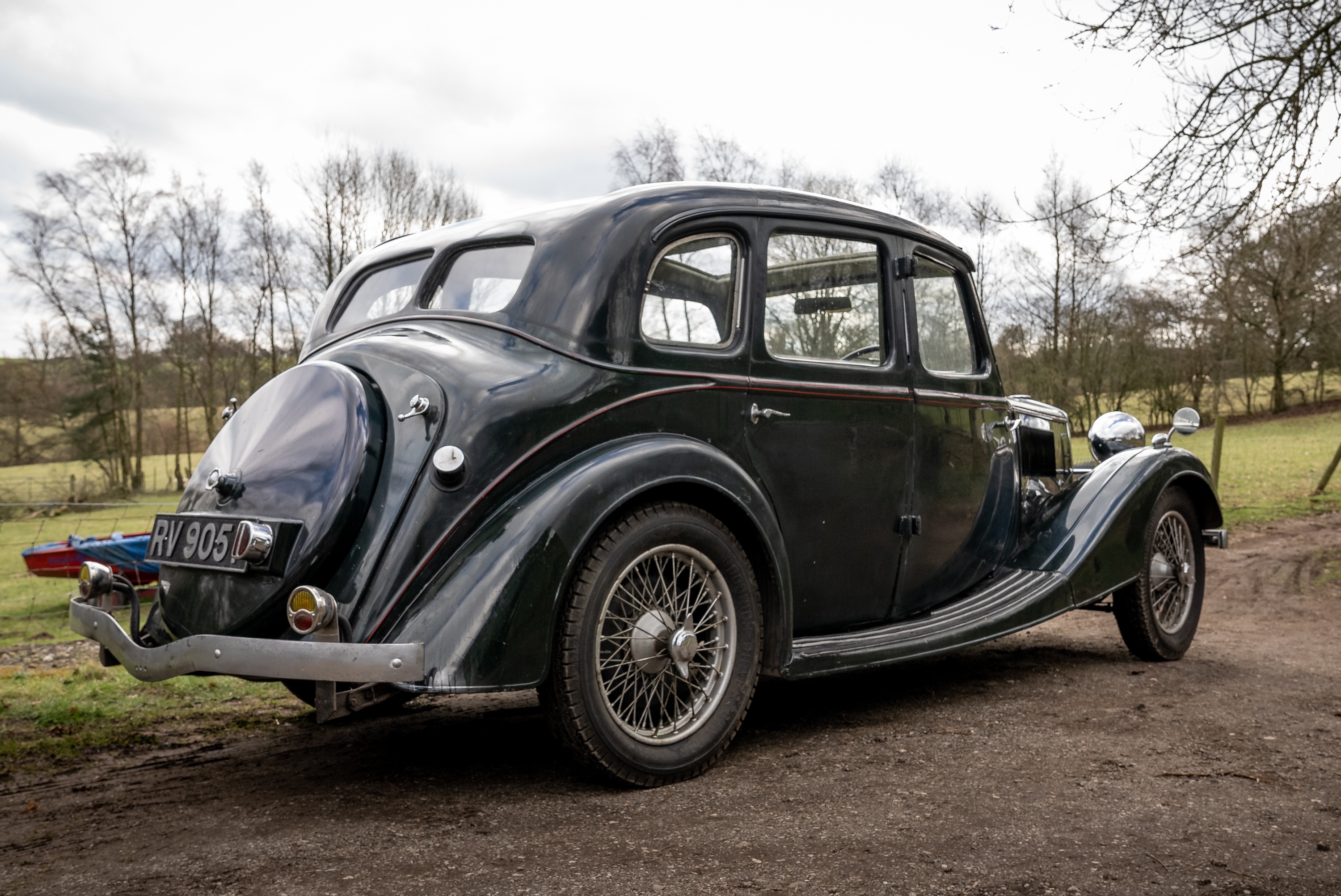 Lot 65 - 1936 Riley 15/6 Adelphi Saloon