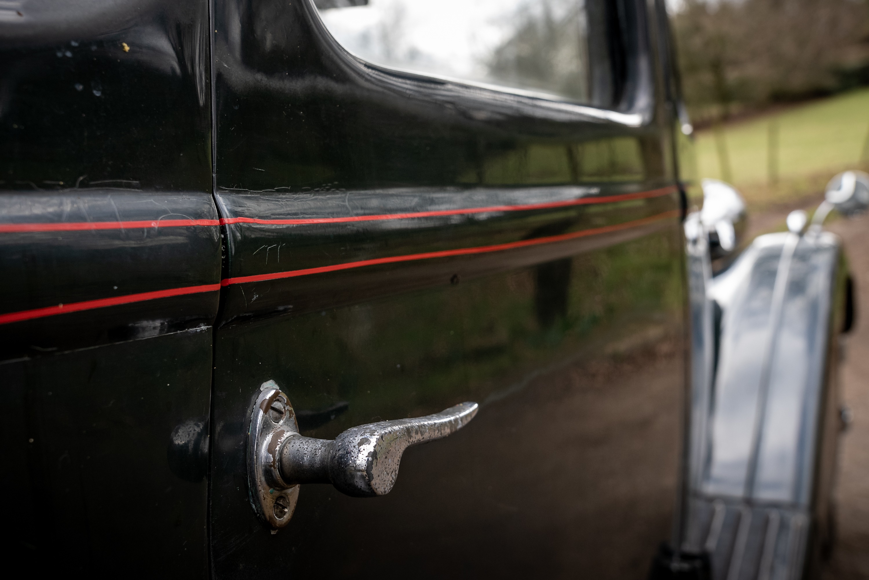 Lot 65 - 1936 Riley 15/6 Adelphi Saloon