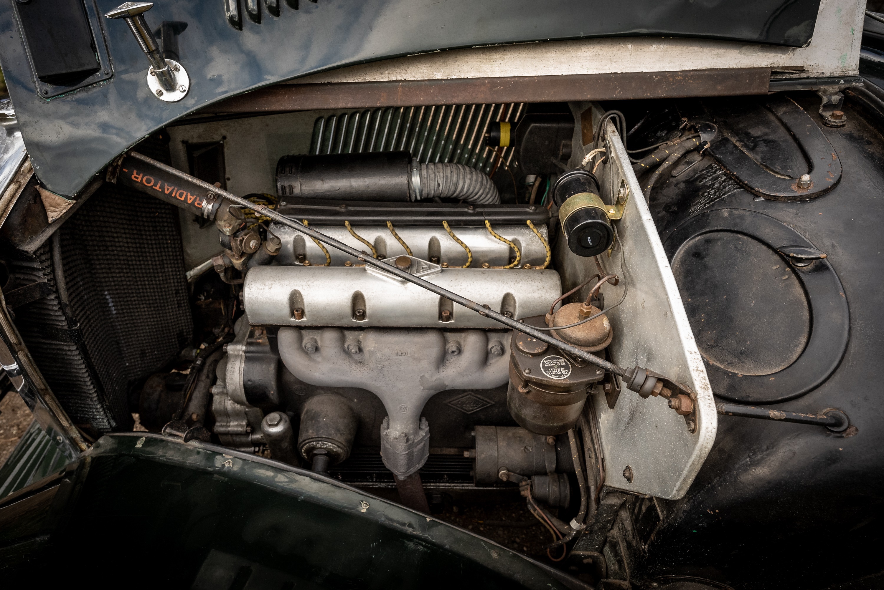 Lot 65 - 1936 Riley 15/6 Adelphi Saloon
