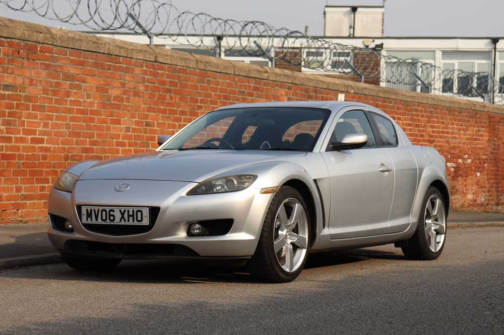 Lot 33 - 2006 Mazda RX-8
