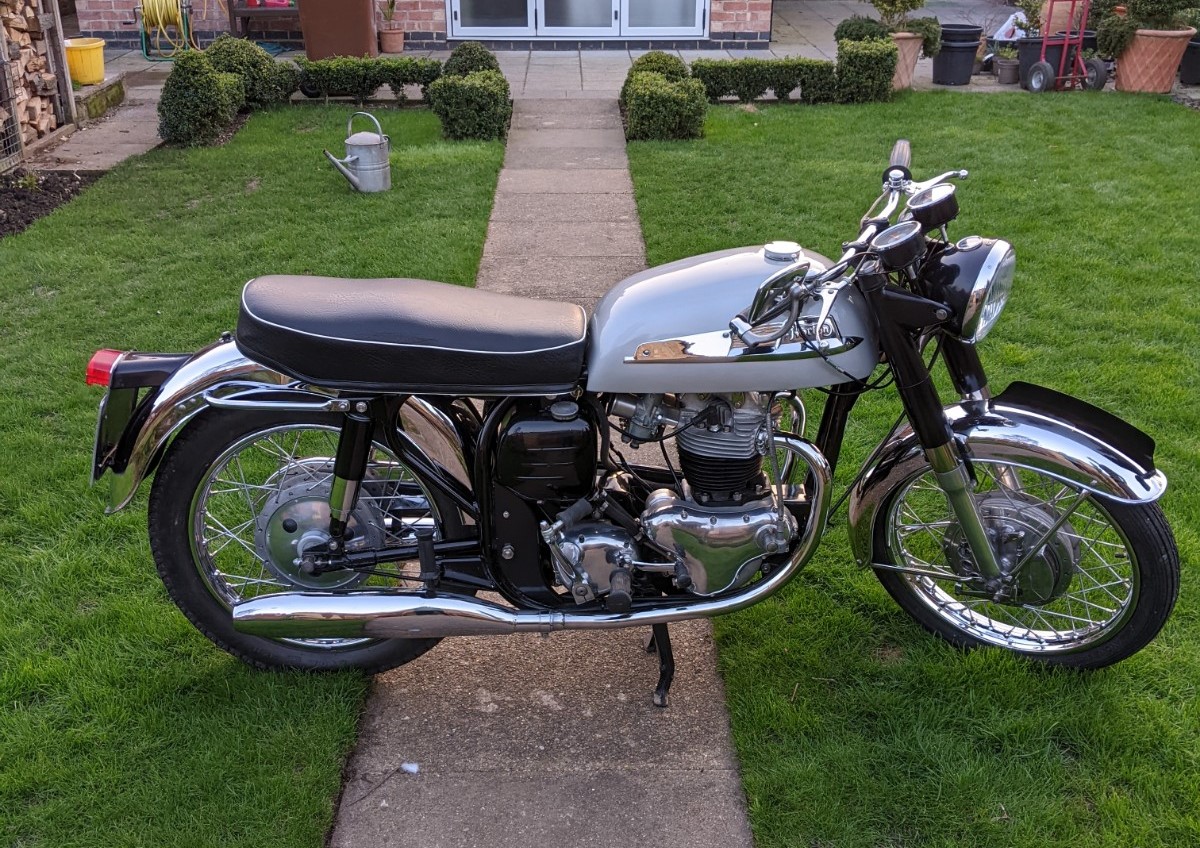Lot 311 - 1967 Norton 650SS