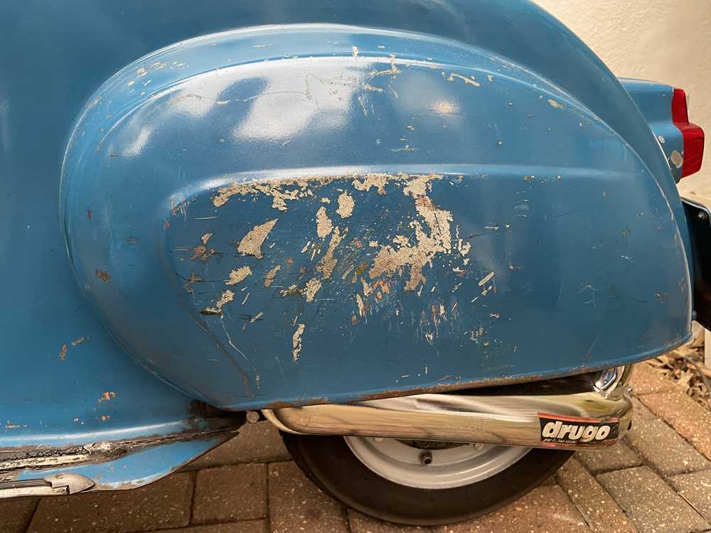 Lot 114 - 1966 Vespa SS90 Super Sprint