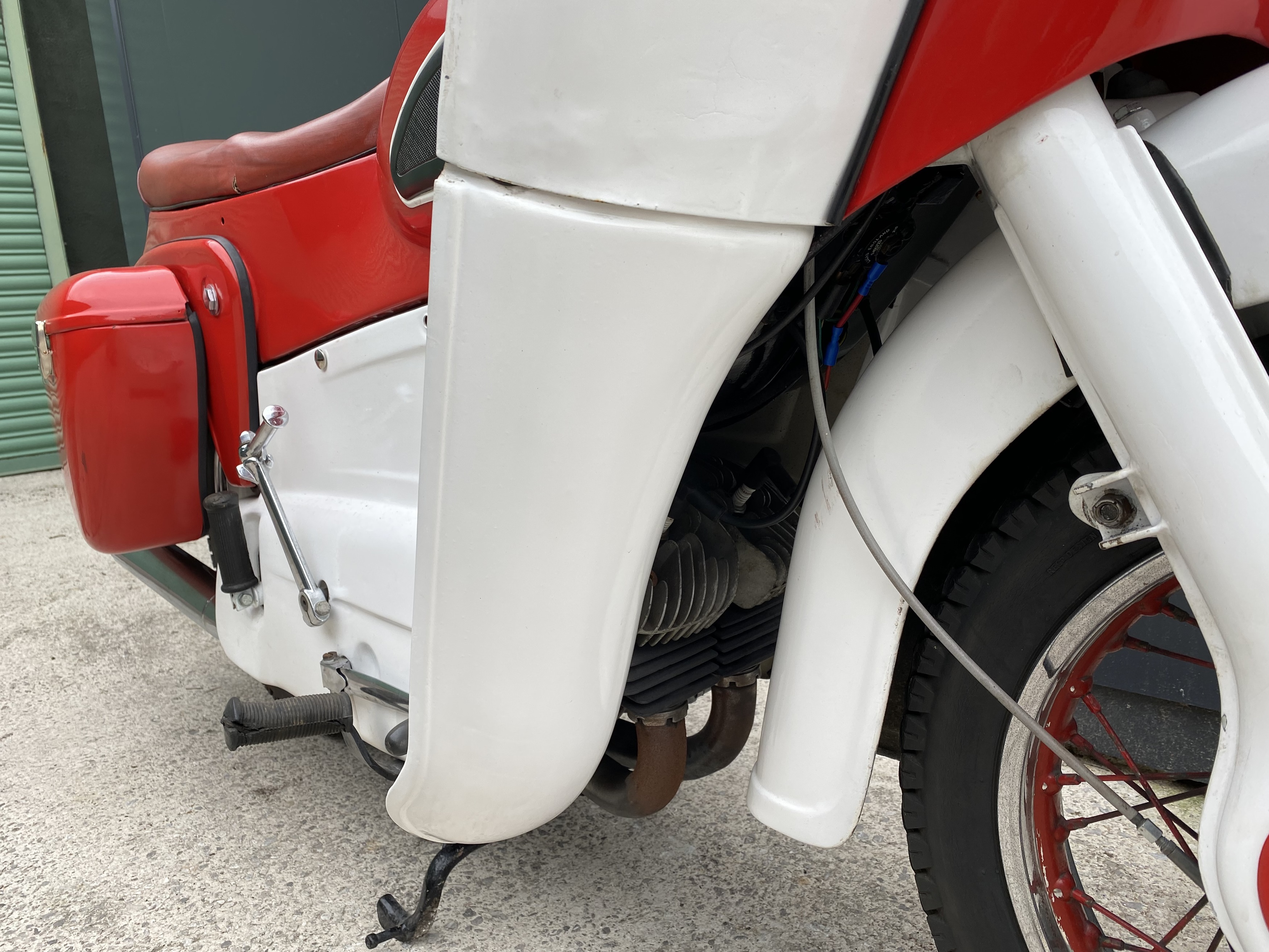 Lot 217 - 1963 Ariel Leader