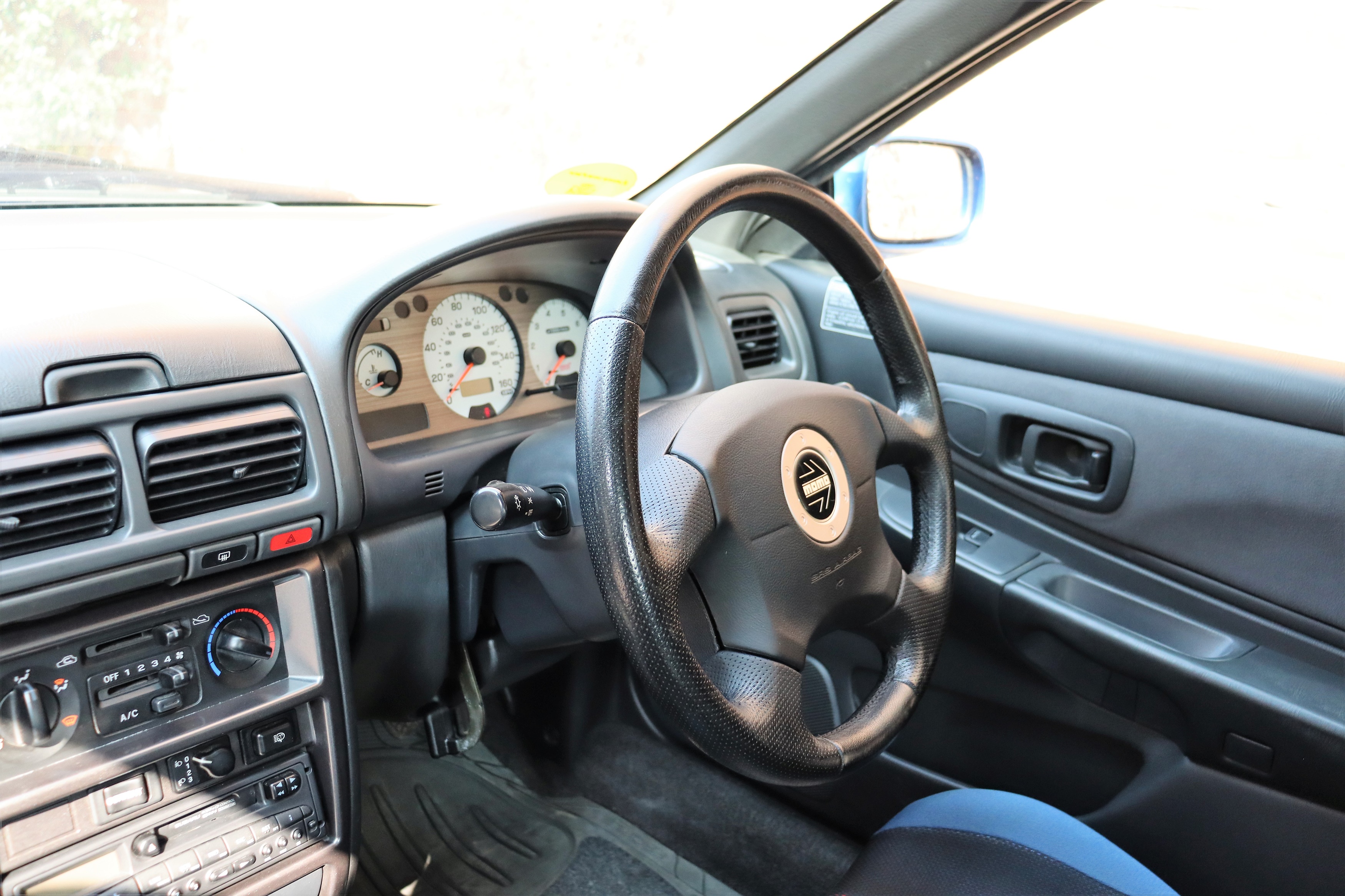 Lot 17 - 2001 Subaru Impreza P1