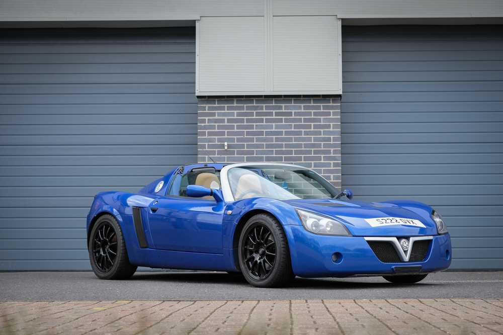 Lot 22 - 2002 Vauxhall VX220