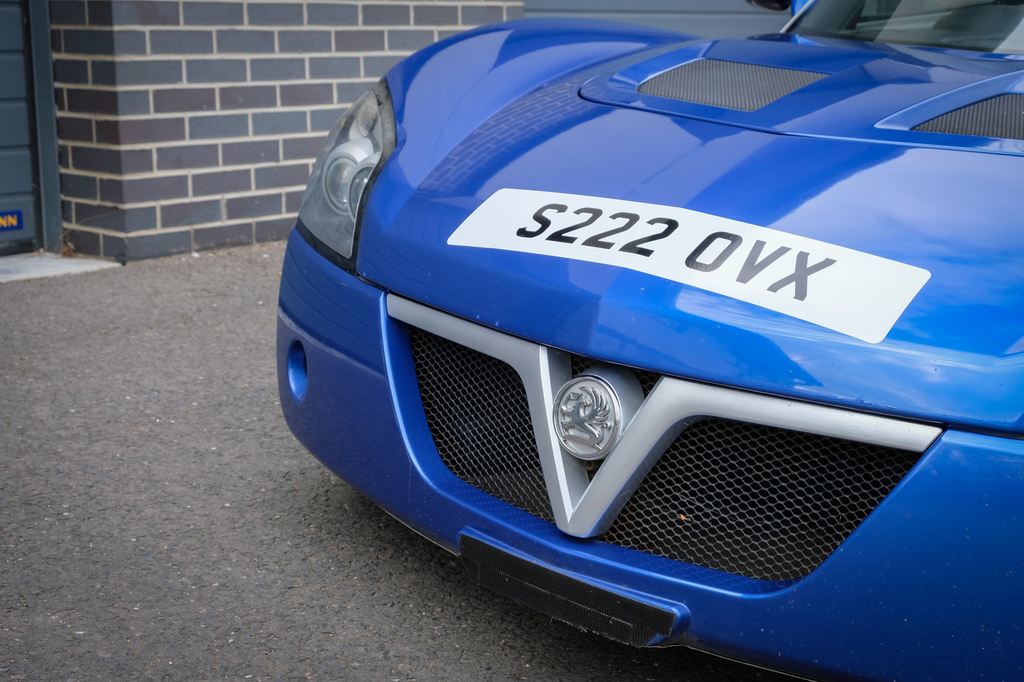 Lot 22 - 2002 Vauxhall VX220