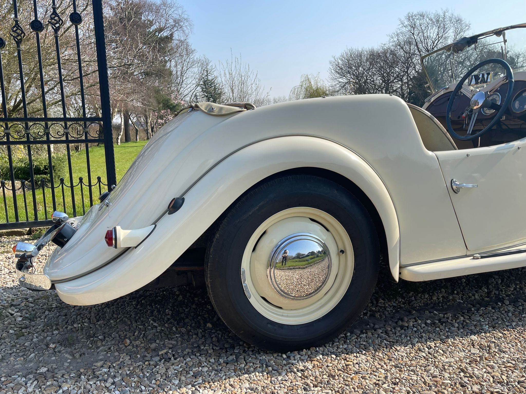 Lot 10 - 1951 Singer Nine 4AB Roadster