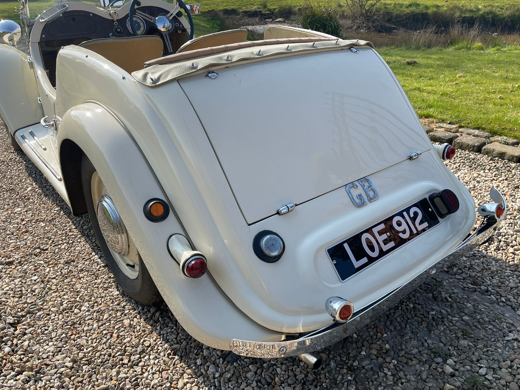 Lot 10 - 1951 Singer Nine 4AB Roadster