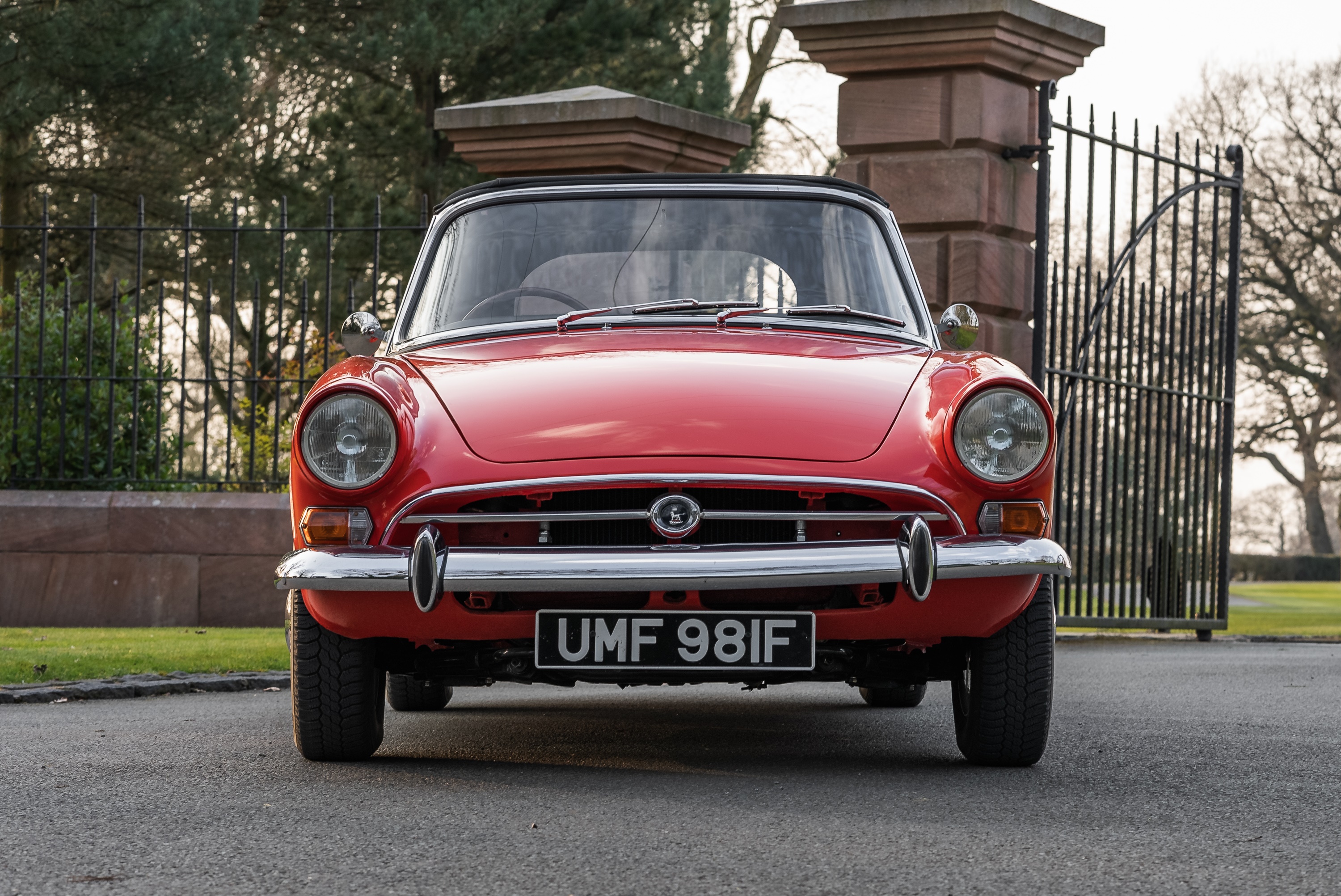 Lot 12 - 1968 Sunbeam Alpine Series V Roadster
