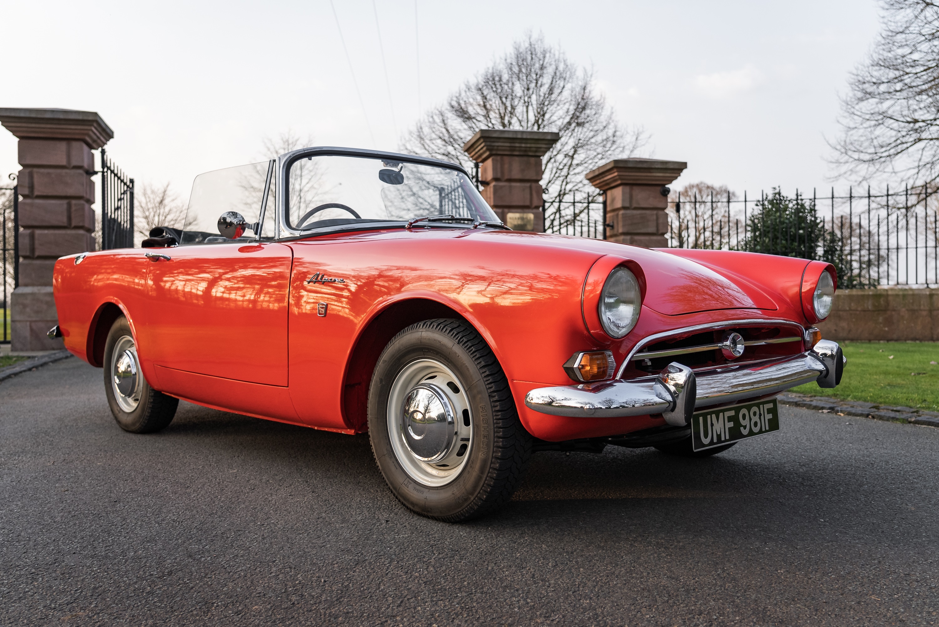 Lot 12 - 1968 Sunbeam Alpine Series V Roadster