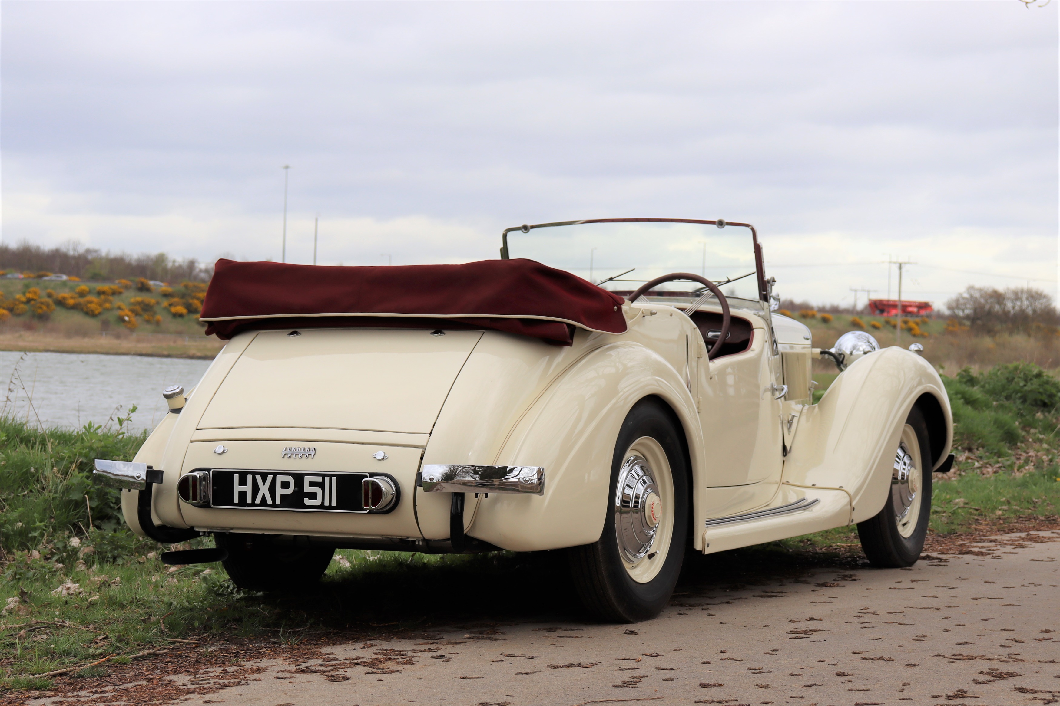 Lot 6 - 1947 Sunbeam-Talbot 2-Litre Sports Tourer
