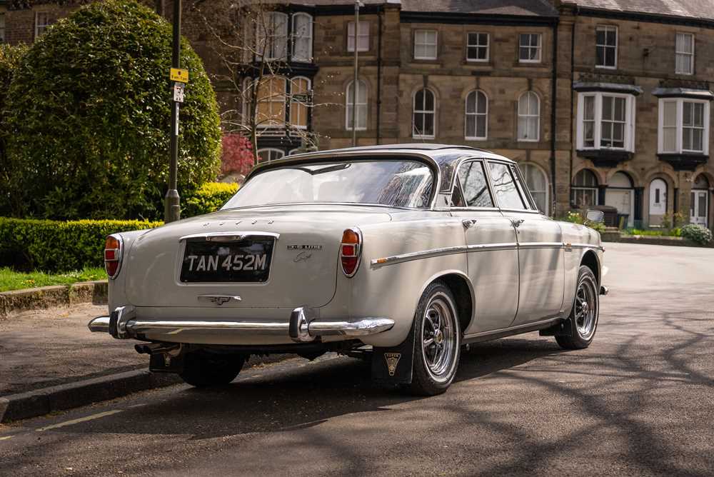 Lot 97 - 1973 Rover P5B Coupe