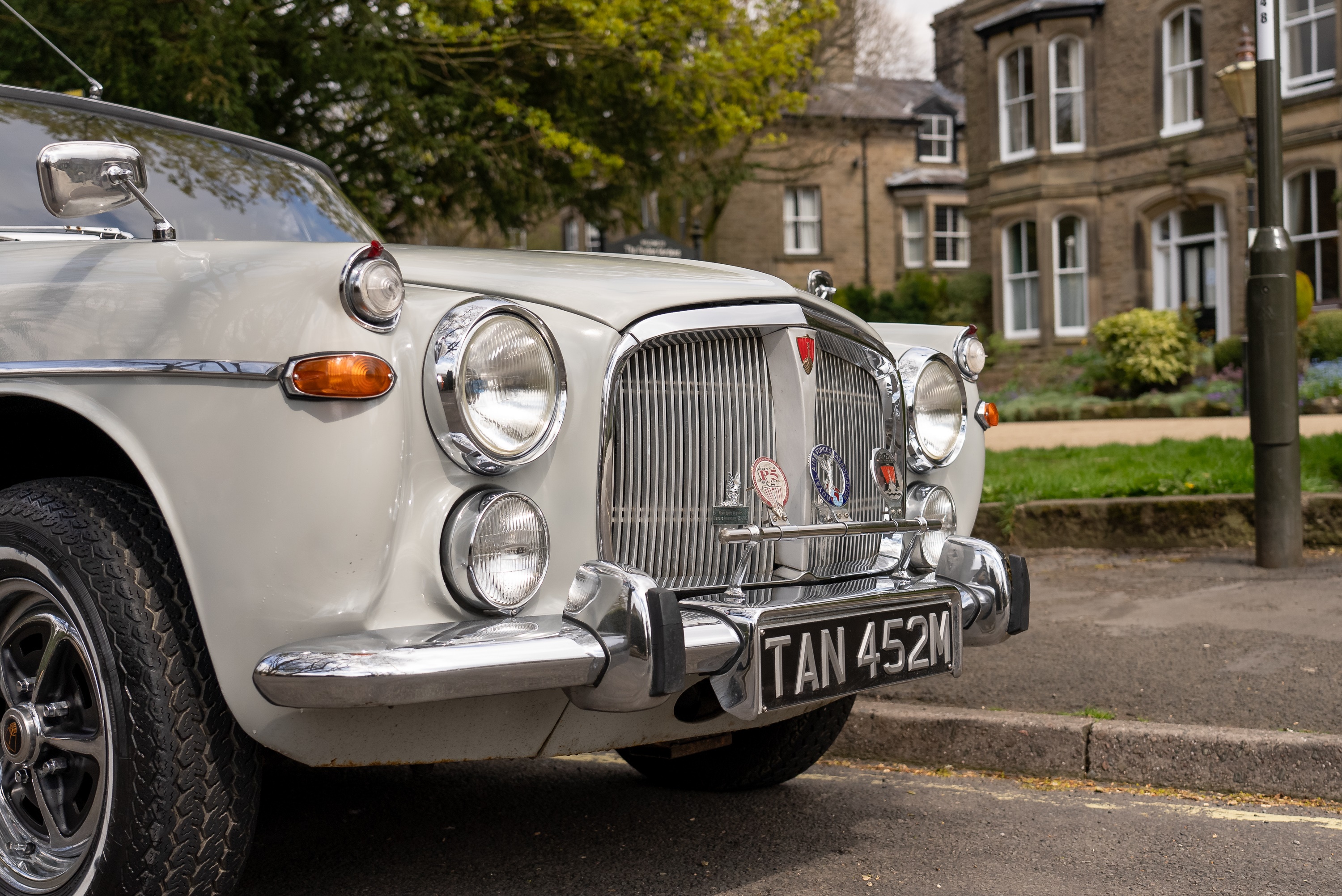 Lot 97 - 1973 Rover P5B Coupe